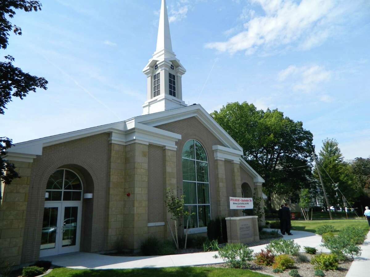 Church opens doors to community