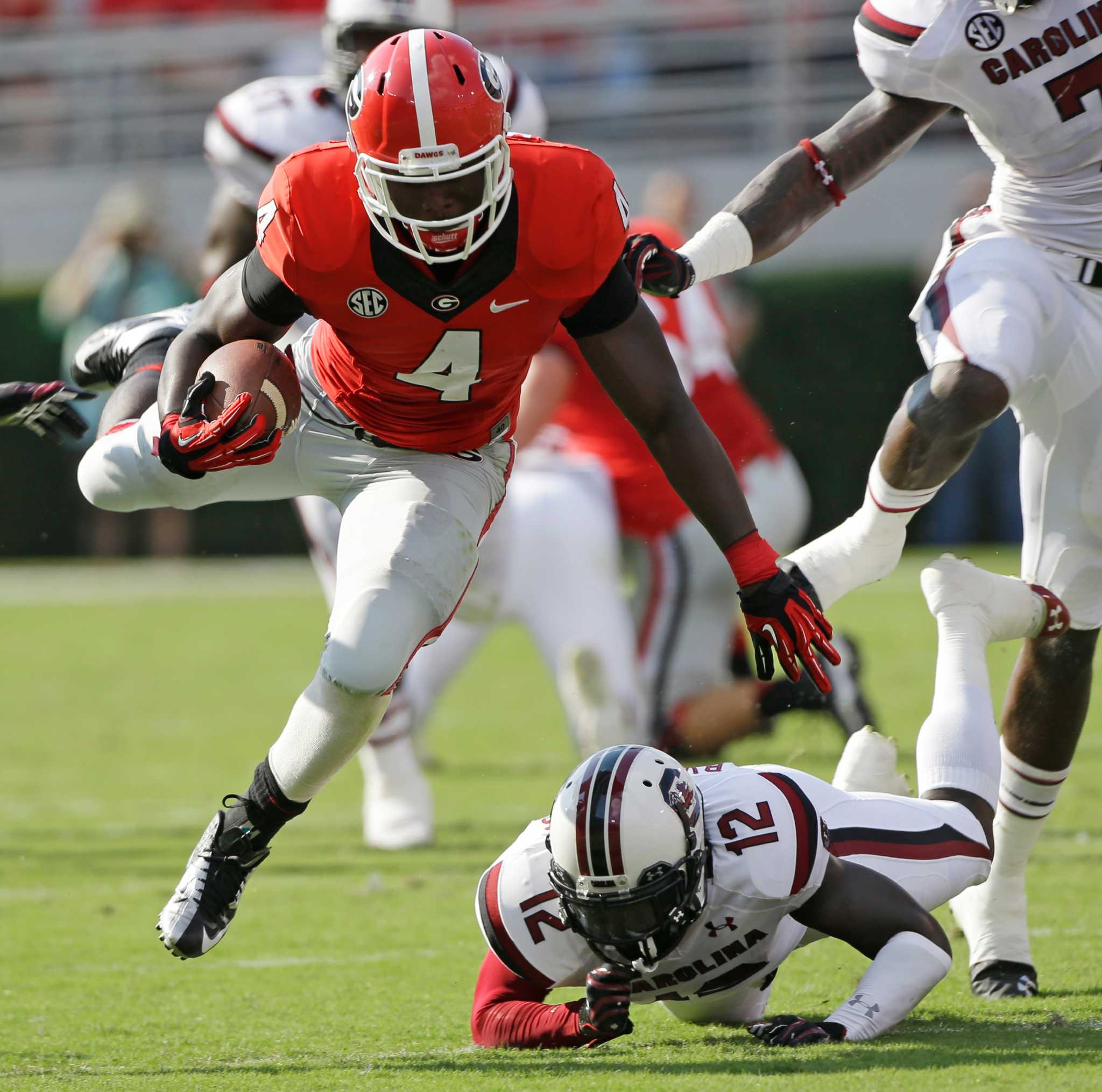 Murray, Georgia rebound with victory