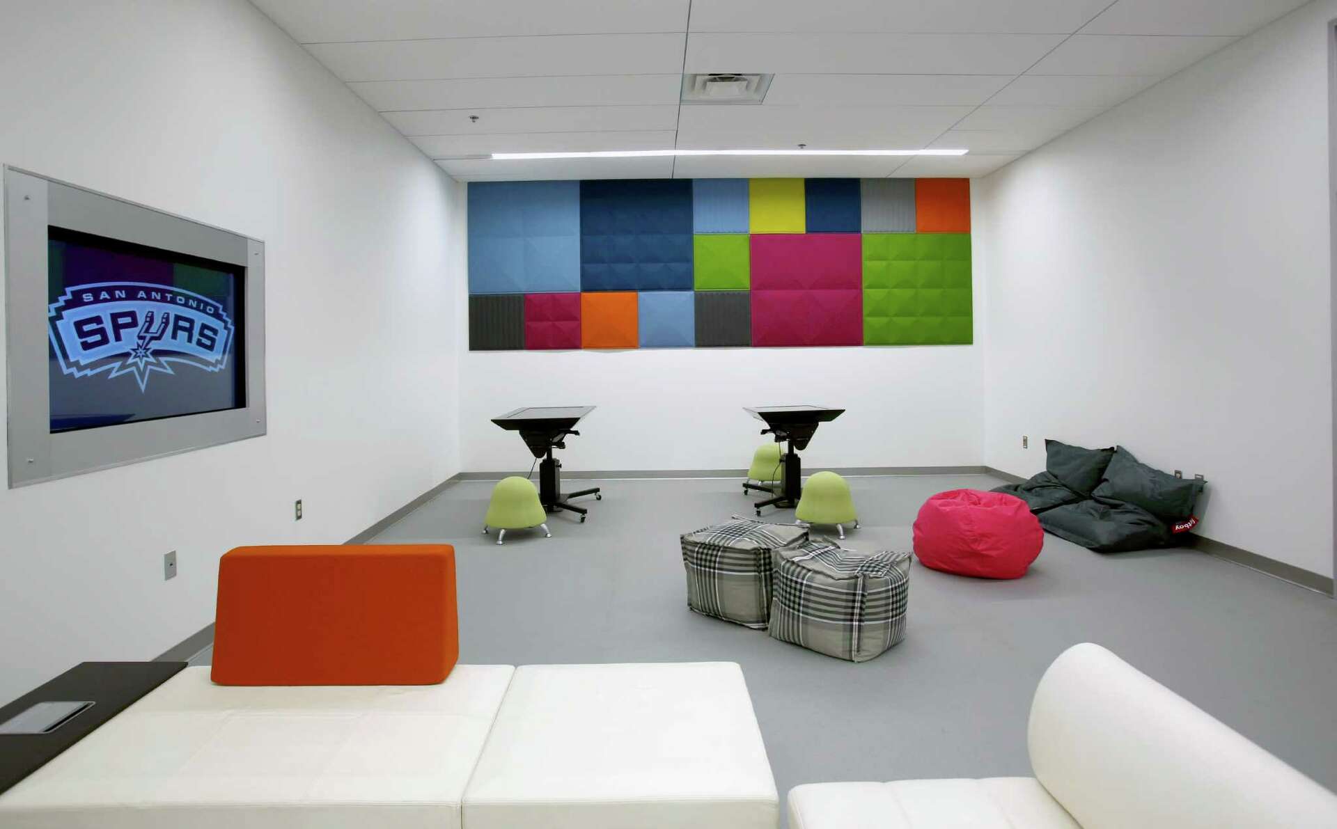 BiblioTech's debut set this week