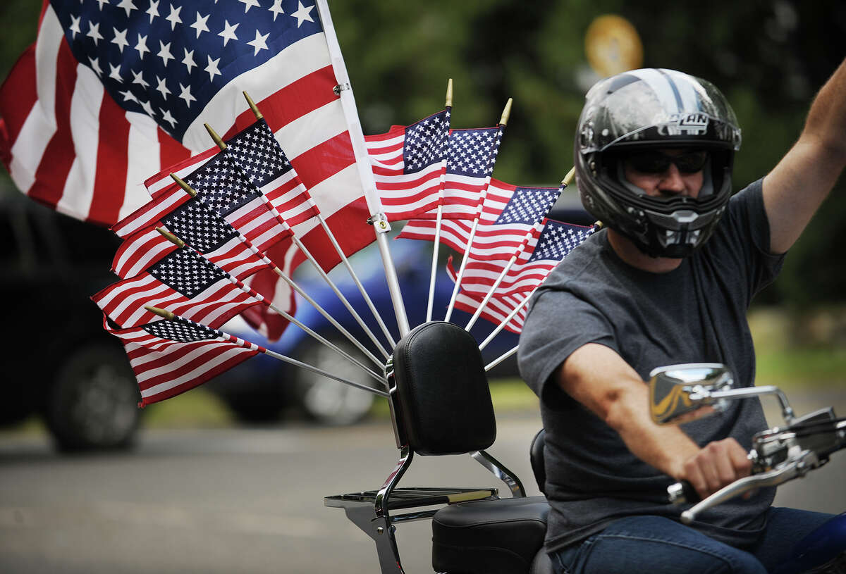 About 3,000 ride in remembrance of 9/11