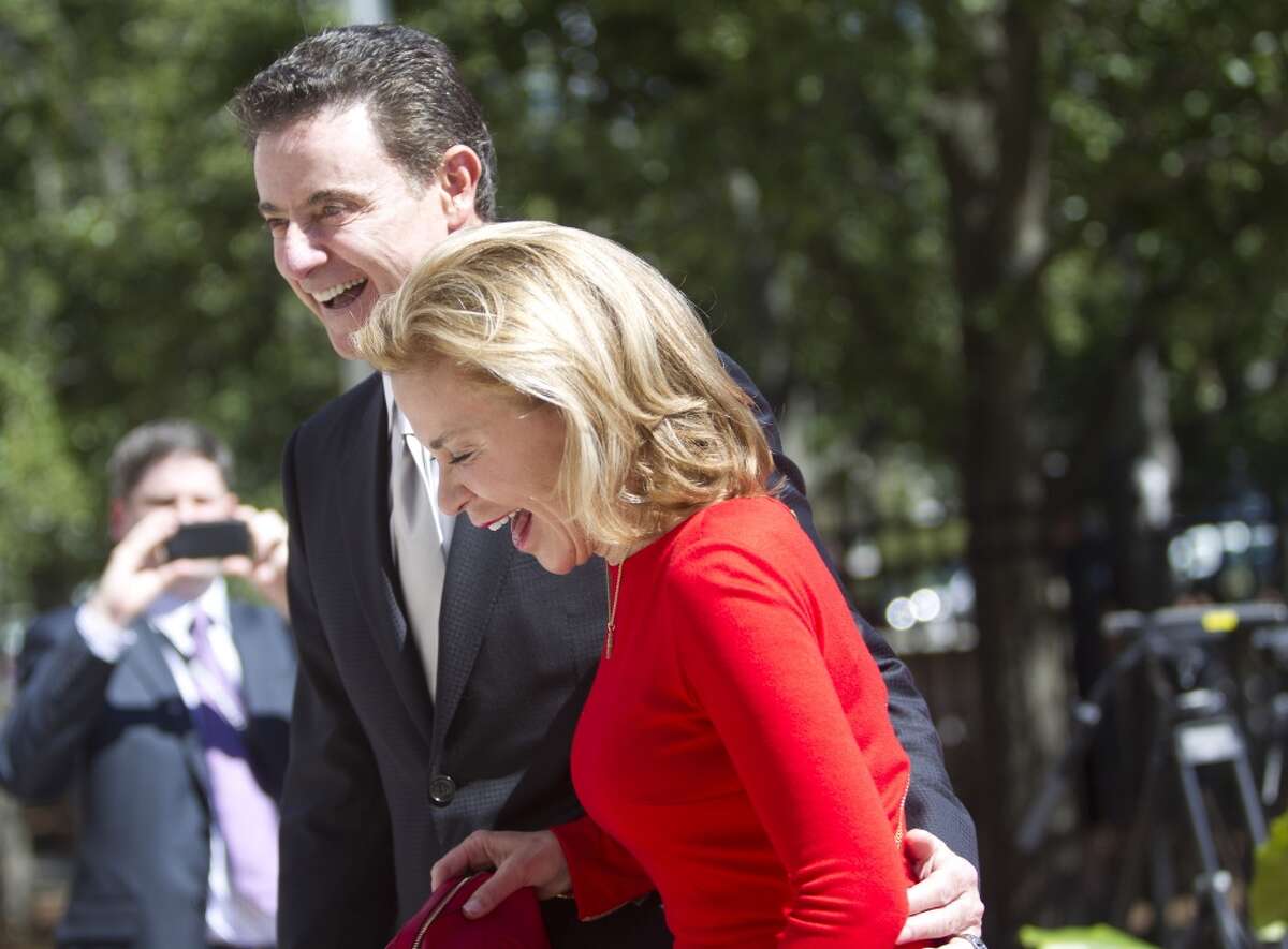 Former UH coach Guy V. Lewis finally enshrined in Hall of Fame