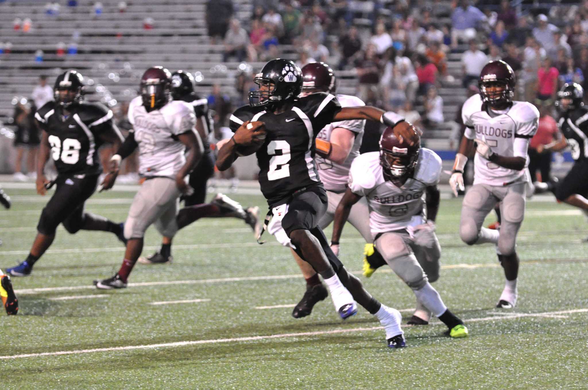 Westside football team rides high-scoring offense to 2-0 start