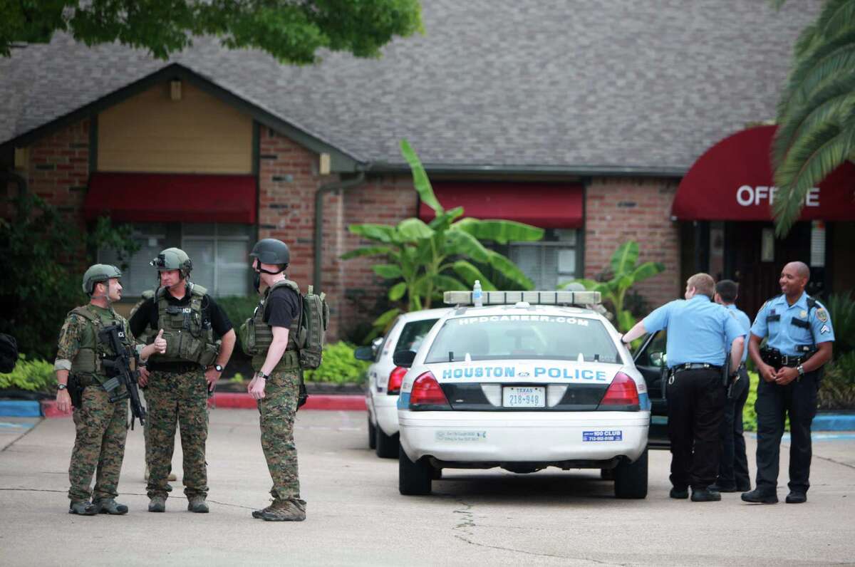 Armed man yelling 'I am 666' leads to SWAT scene in NW Houston