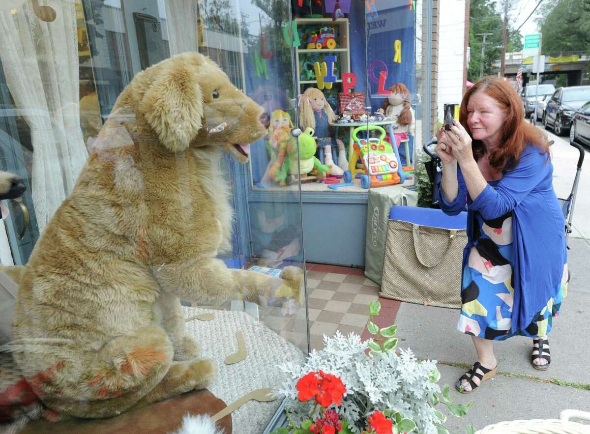 Old Greenwich’s Rummage Room reopens next week