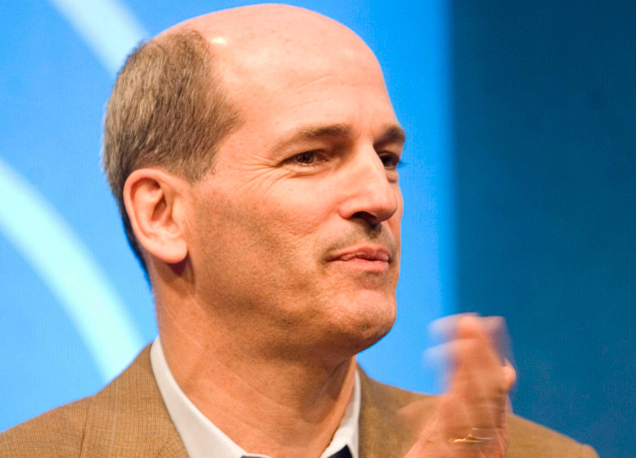 New Pandora CEO faces royalty fight with artists