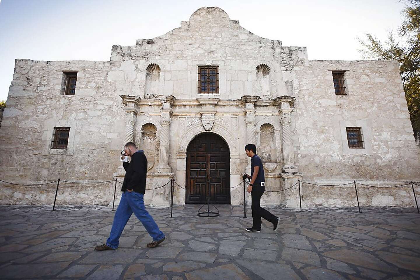 'Latino Americans' review: Long-overdue story