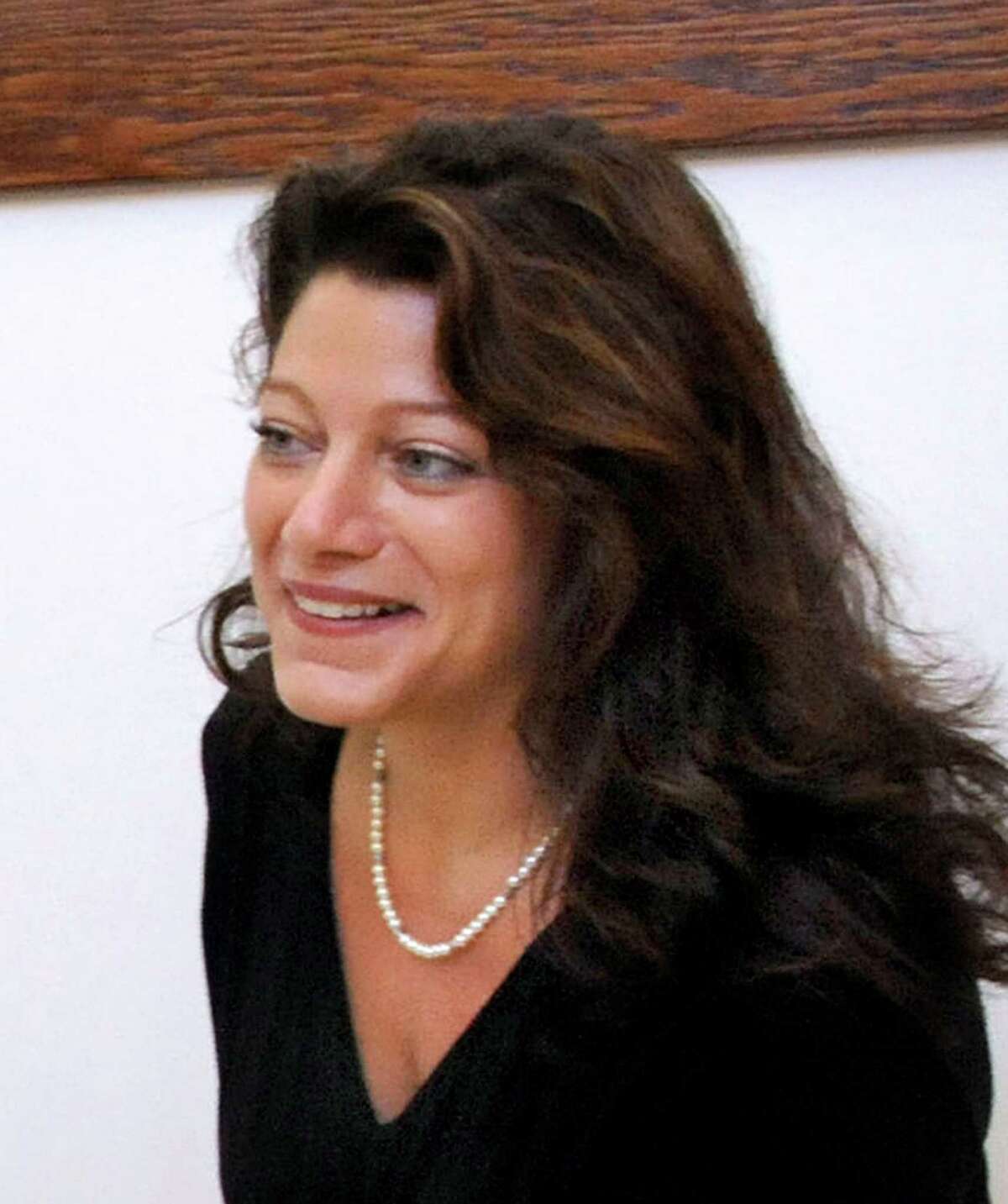 GOP town clerk has challenger