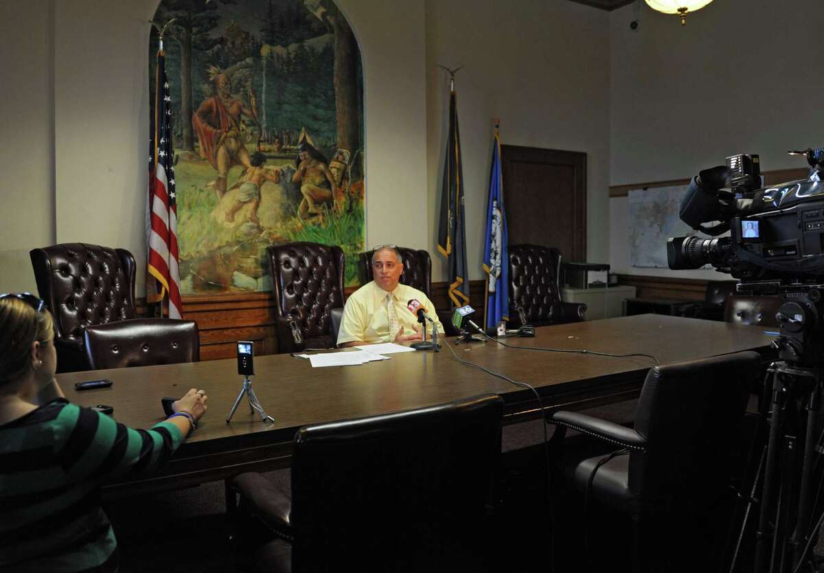 Museum 'smash-and-grab' of horse racing trophies