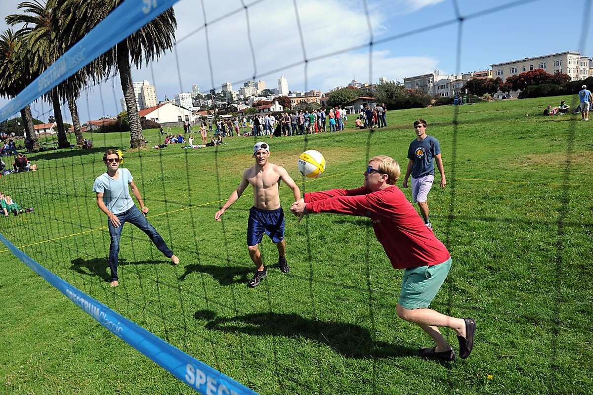 New S.F. neighborhood like a campus fraternity row