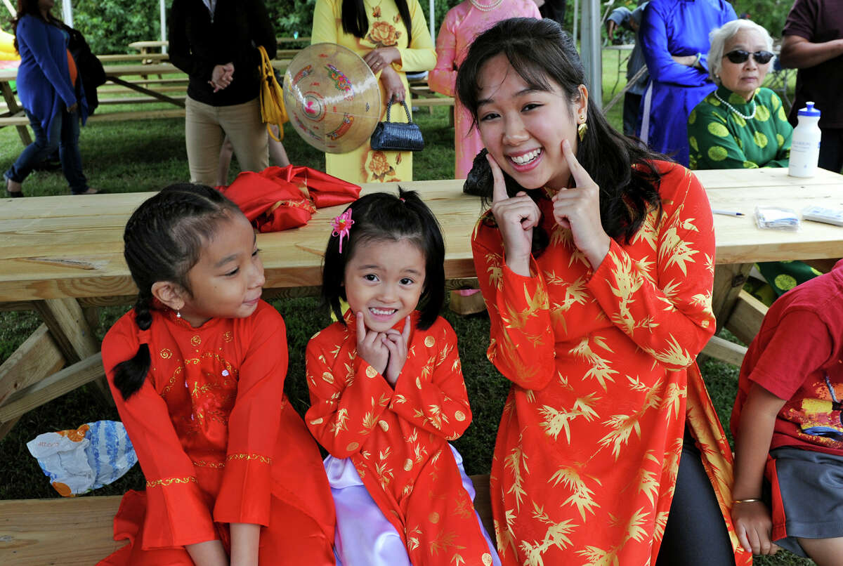 Asian community celebrates Lunar Festival