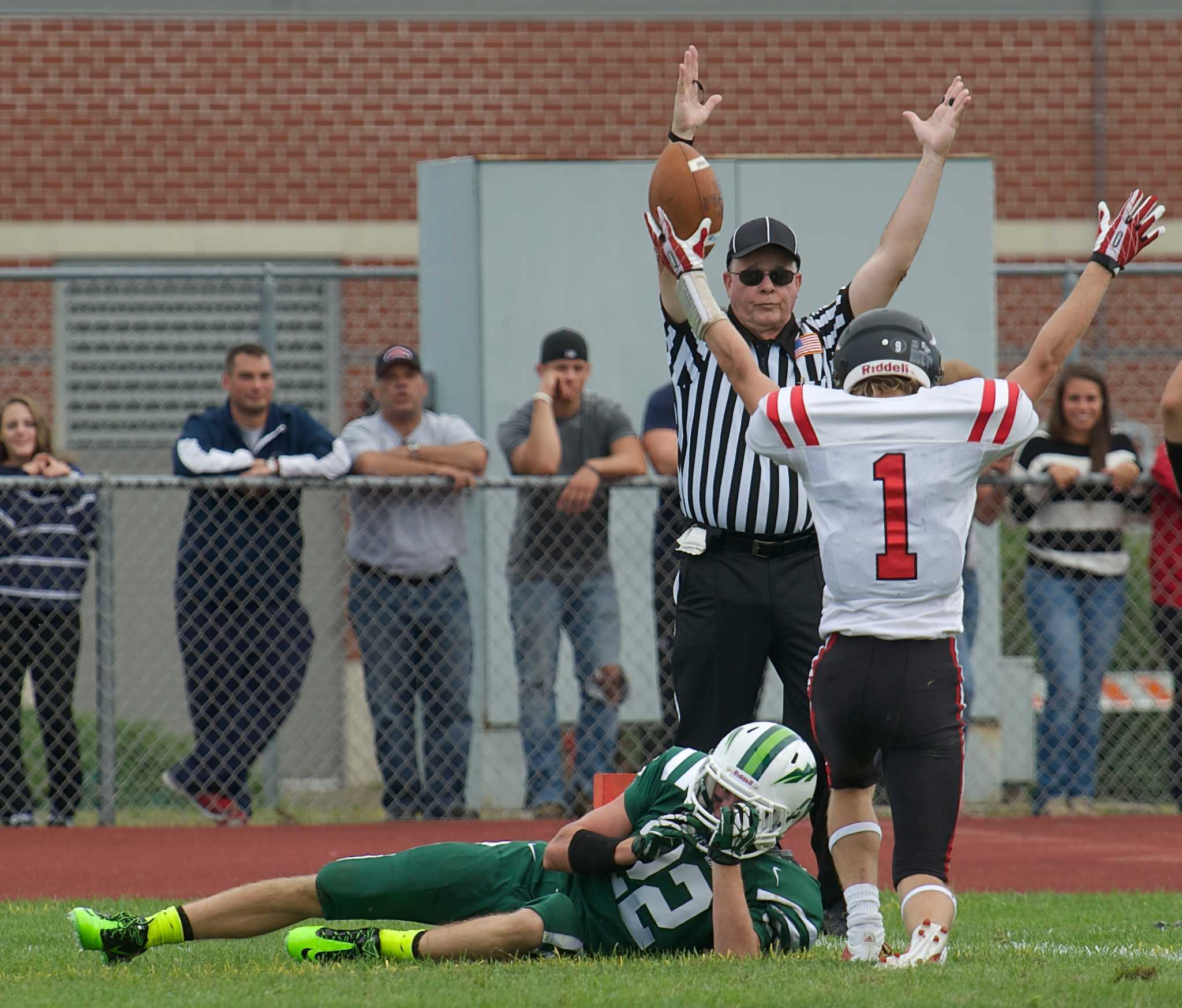 Our favorite HS football photos from Week 1