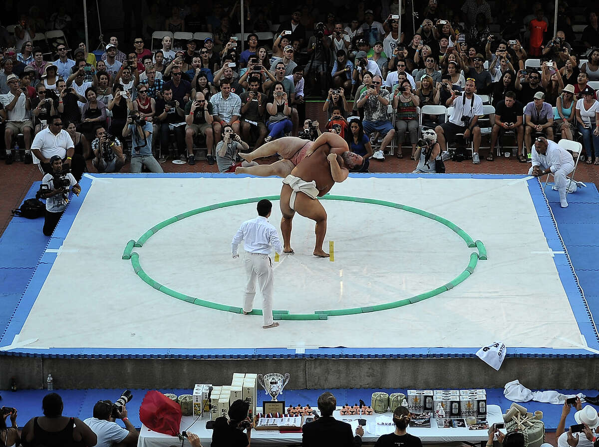 US Sumo Open heavies compete in L.A.