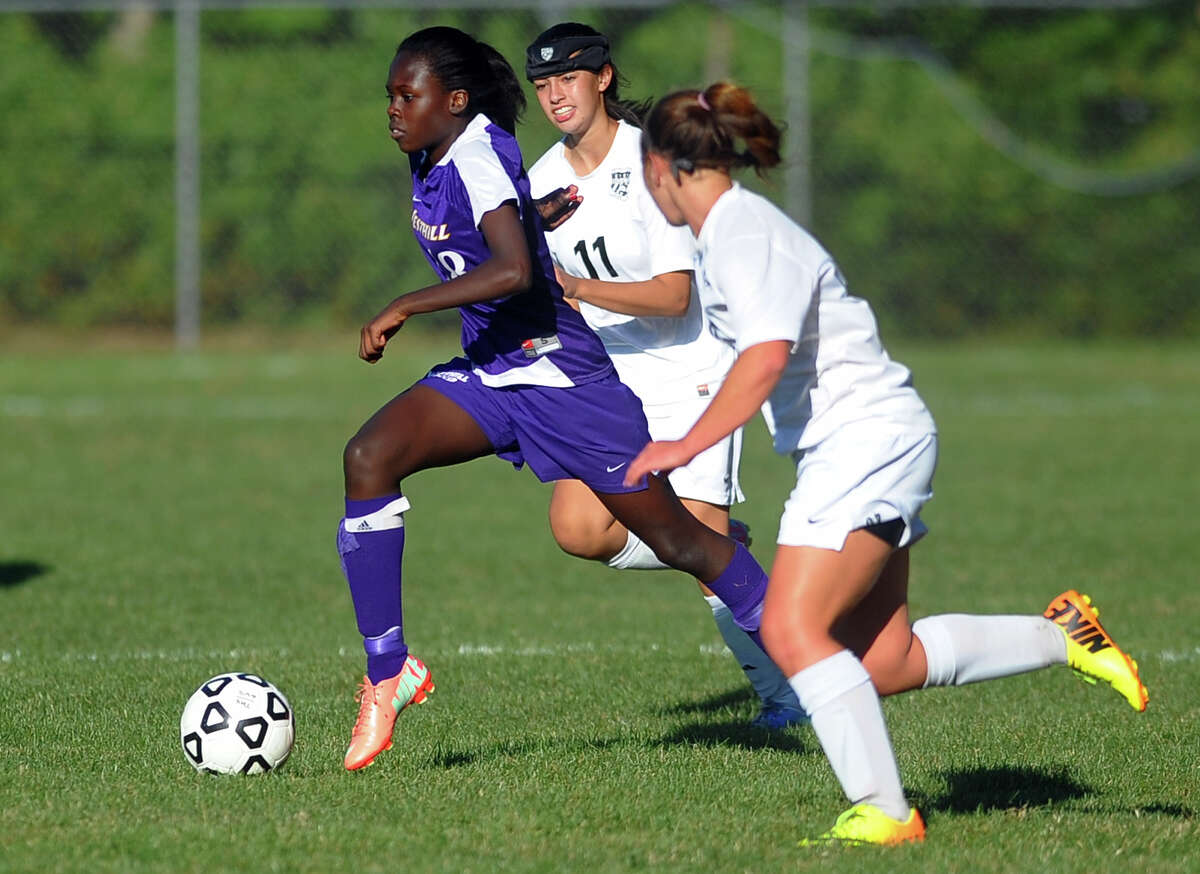 Trumbull impresses in girls soccer win over Westhill