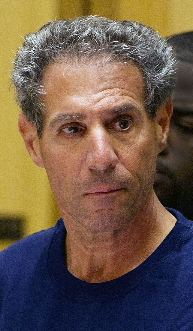 Michael De Maio seeks transfer to prison with psychiatric facility