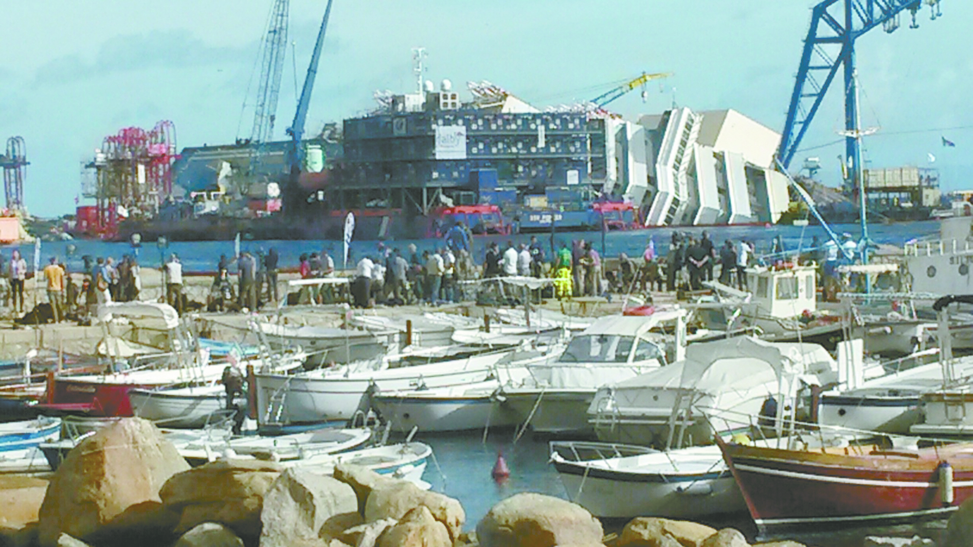 Local Divers Help Upright Ship in Italy