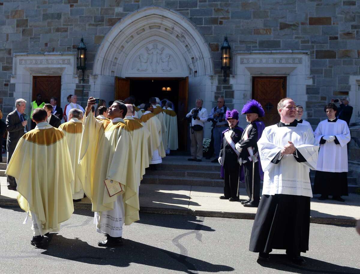 Caggiano installed as bishop of area Catholic diocese