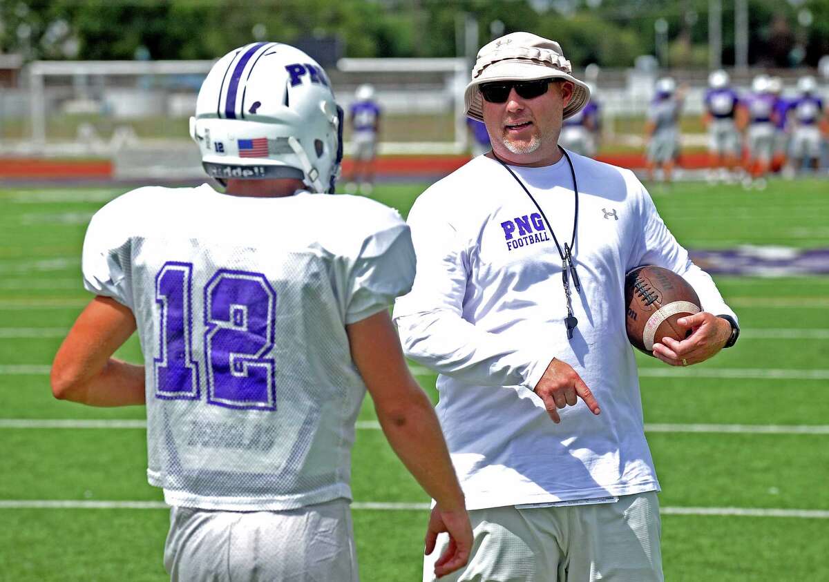 SE Texas teams ranked in Dave Campbell magazine
