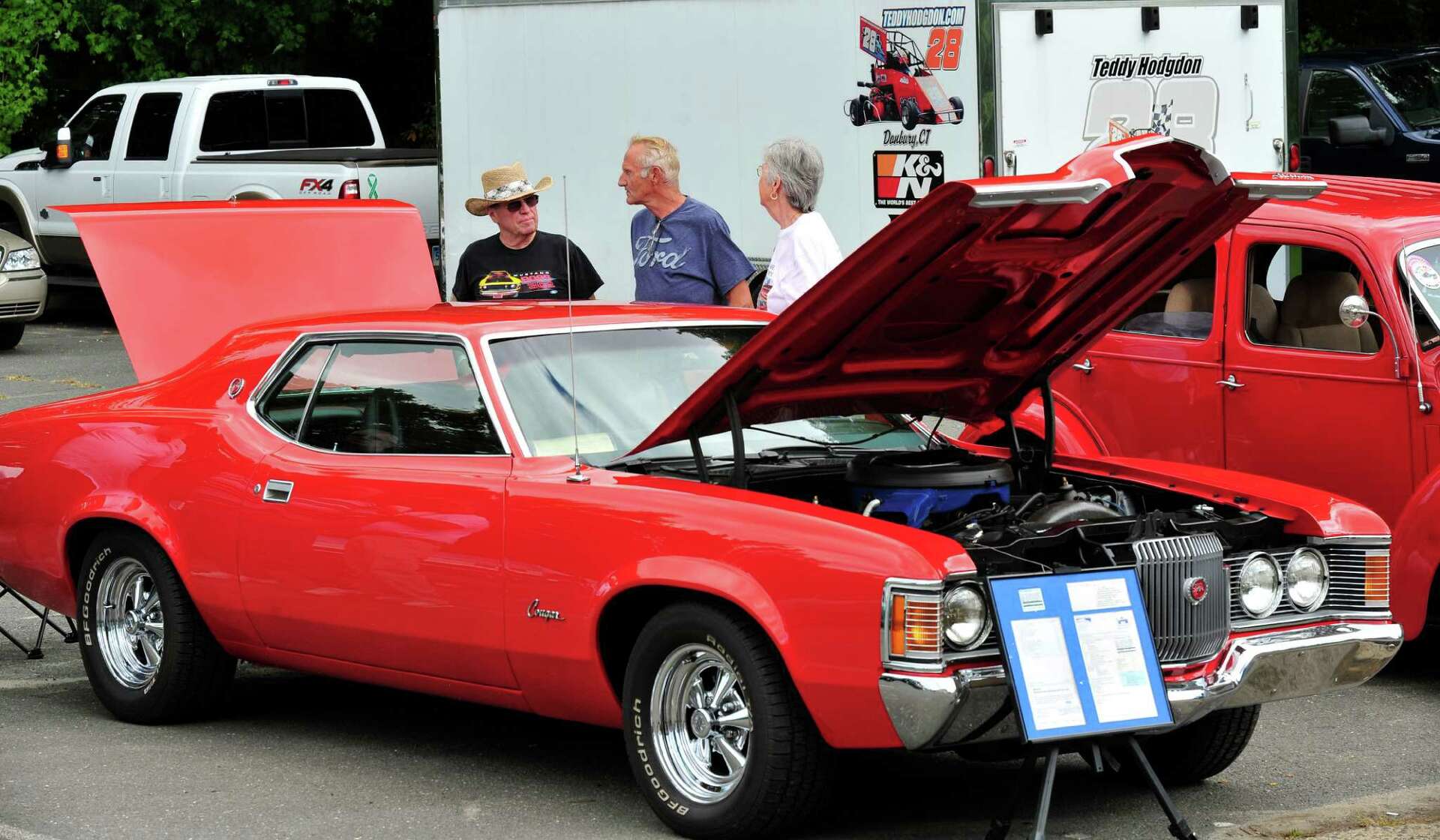 Memories speed back at Racearena reunion