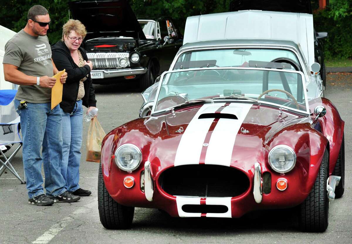 Memories speed back at Racearena reunion