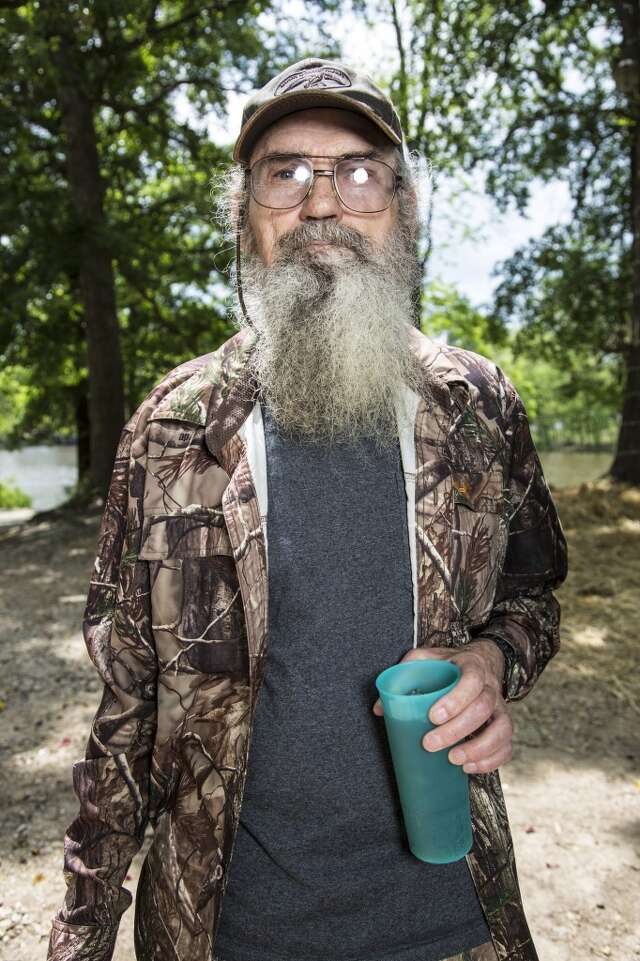 Jase Robertson from 'Duck Dynasty' shaves off his beard for charity