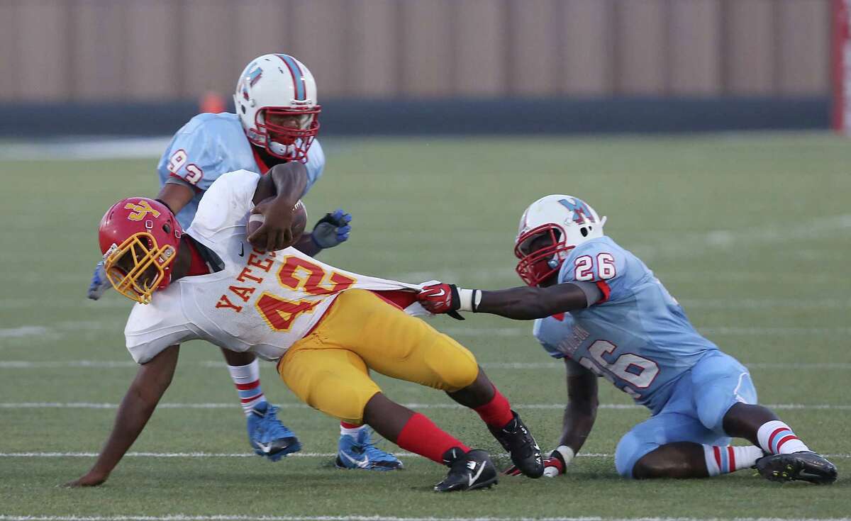 Hard work has Yates football team roaring under new coach