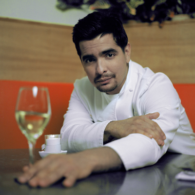 Celebrity chef Sanchez makes Houston stop