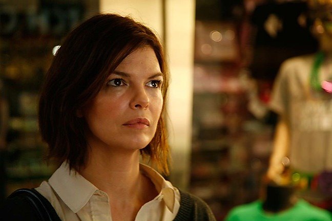Tripplehorn at her best in powerful 'Morning'