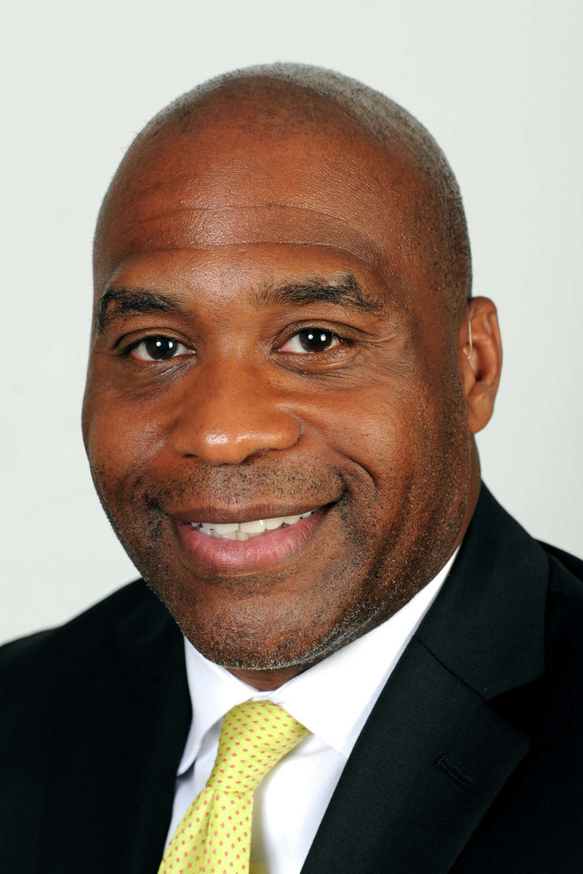 Education candidates rebuff mayor's invite