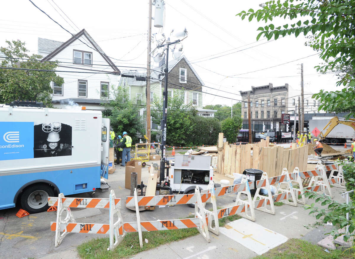 Con Ed to test fix to get trains back on track