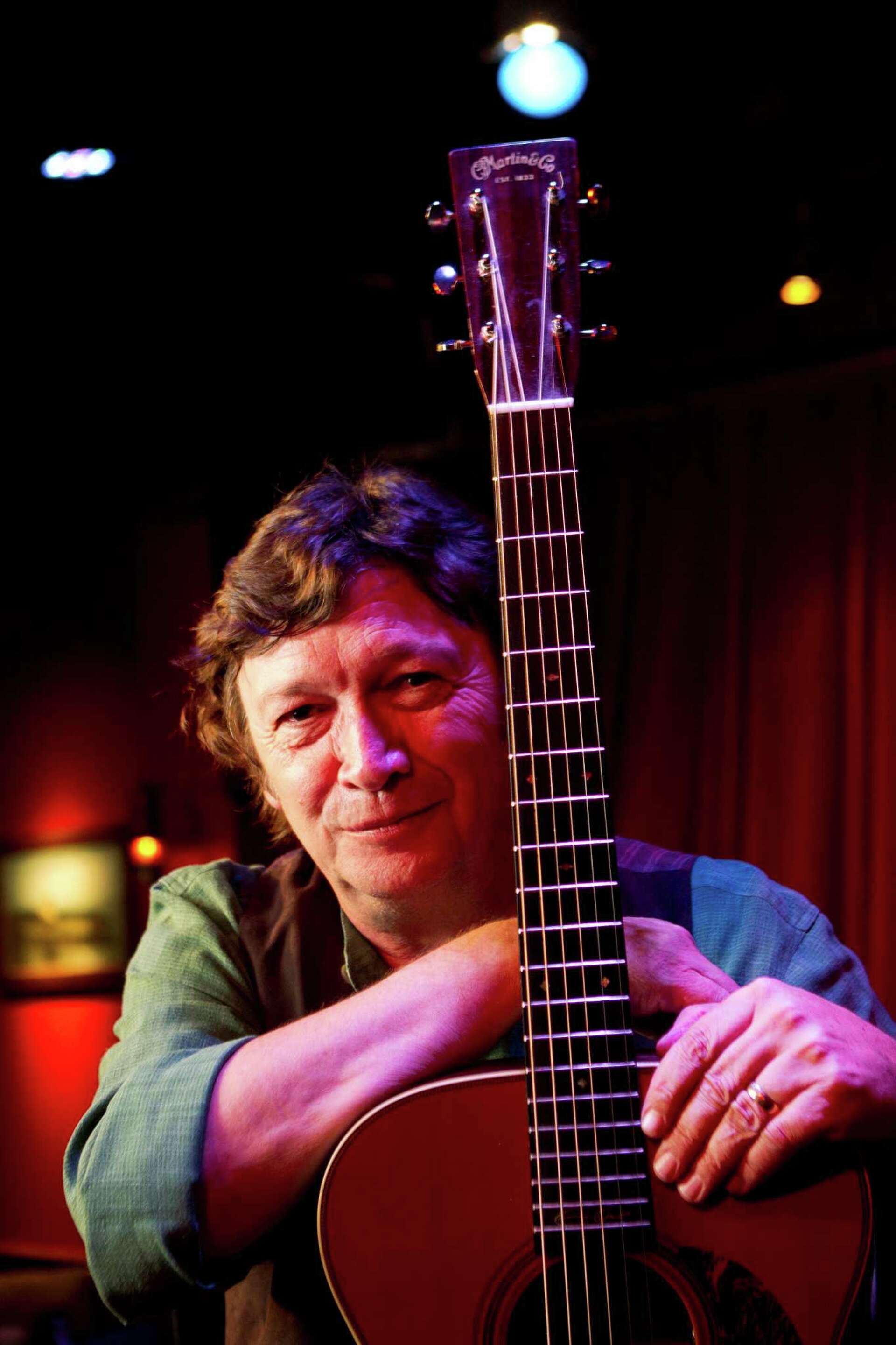 Shake Russell sings to bring listeners a sense of community