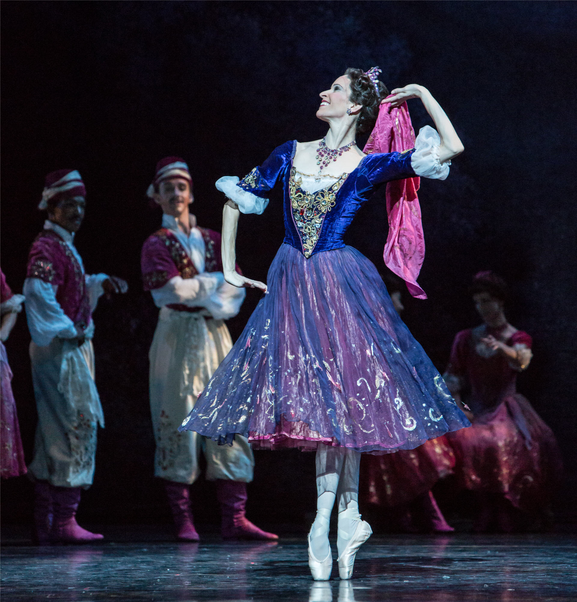 Standing O for this dancer!