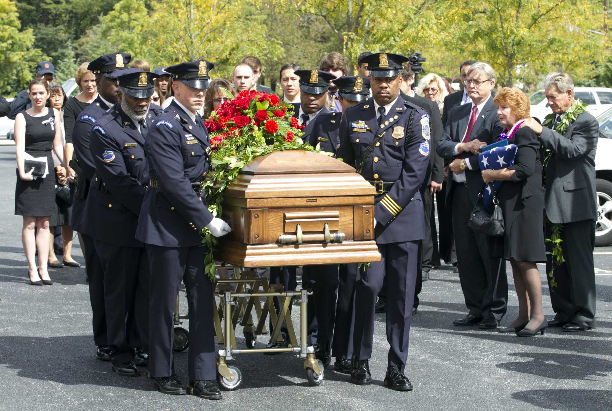 Navy Yard guard remembered as loving, steadfast