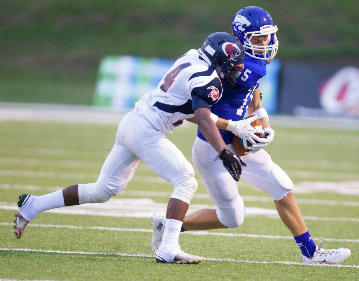George Ranch tops Foster with Rockets players in stands
