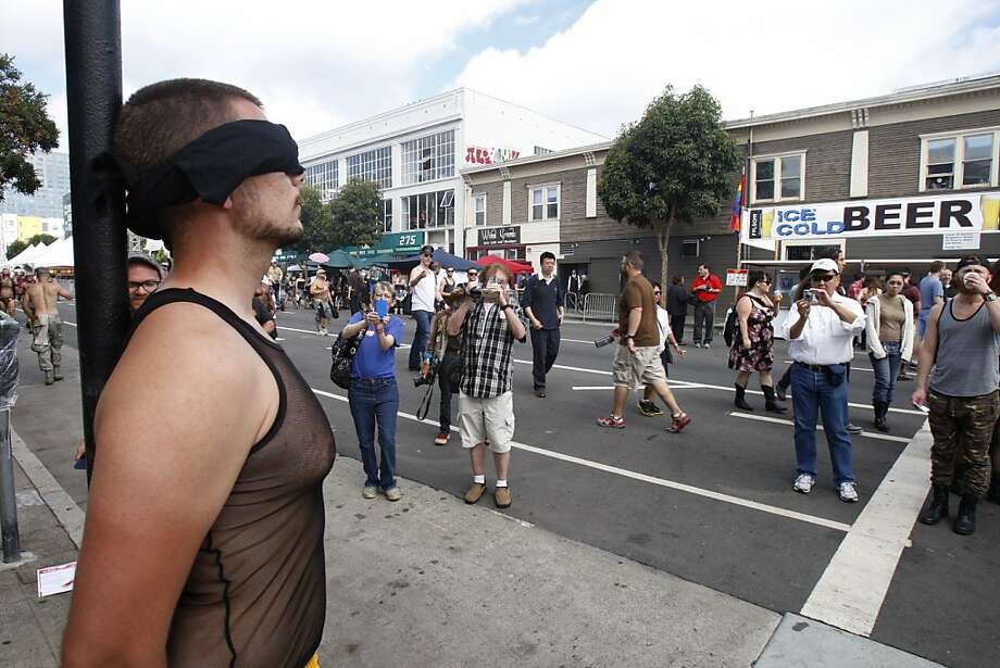 Folsom Street Fair marks 30 years in usual open fashion - SFGate