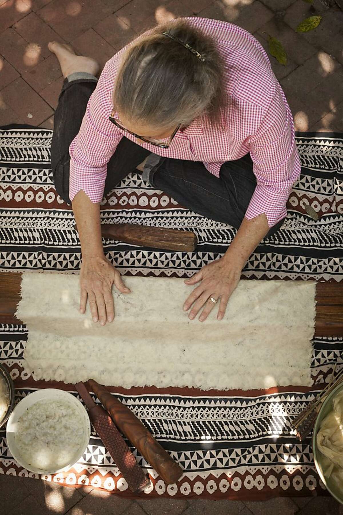 Santa Cruz quilter imbues aloha into kapa cloth