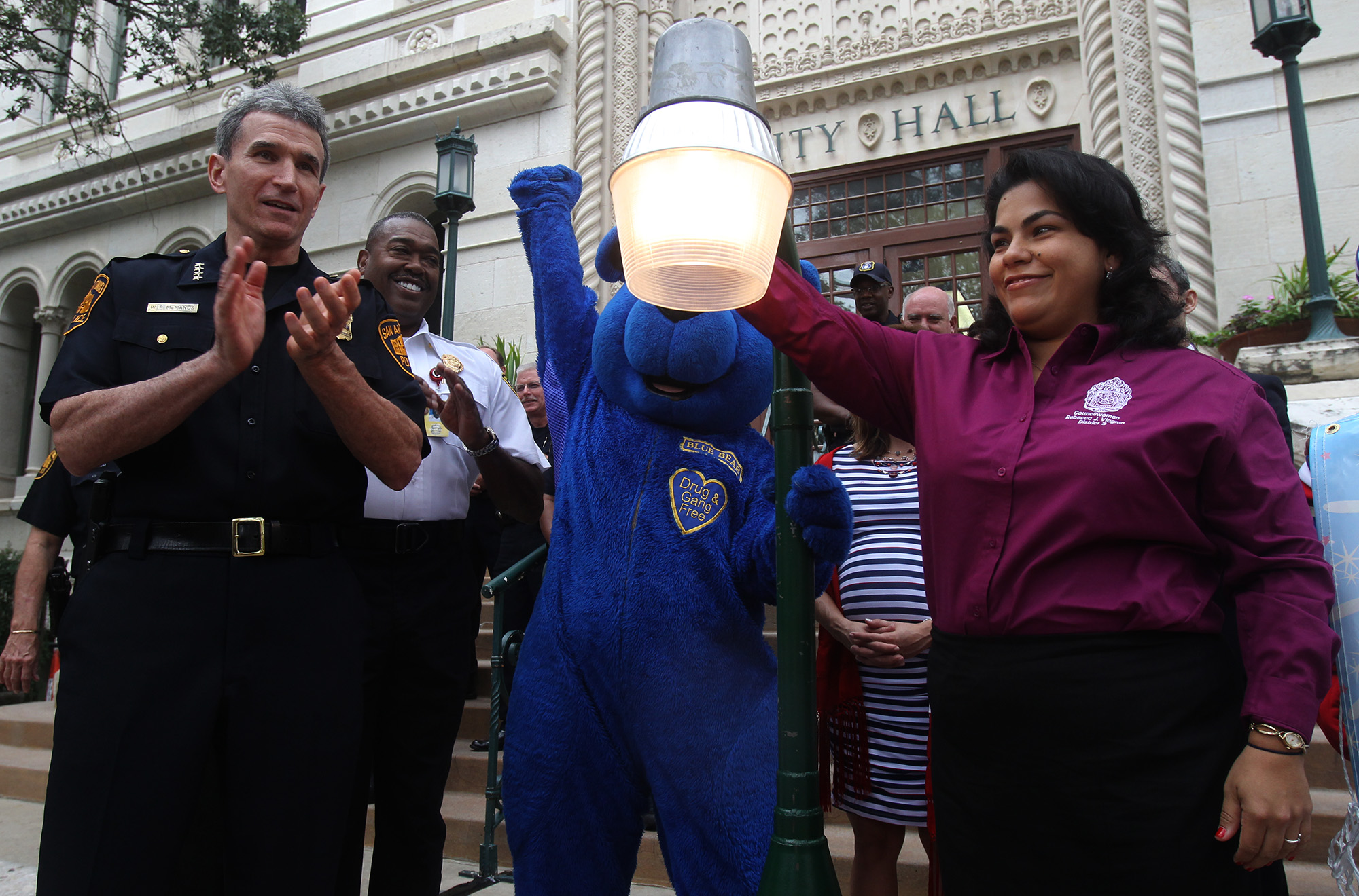 SAPD Chief McManus kicks off National Night Out