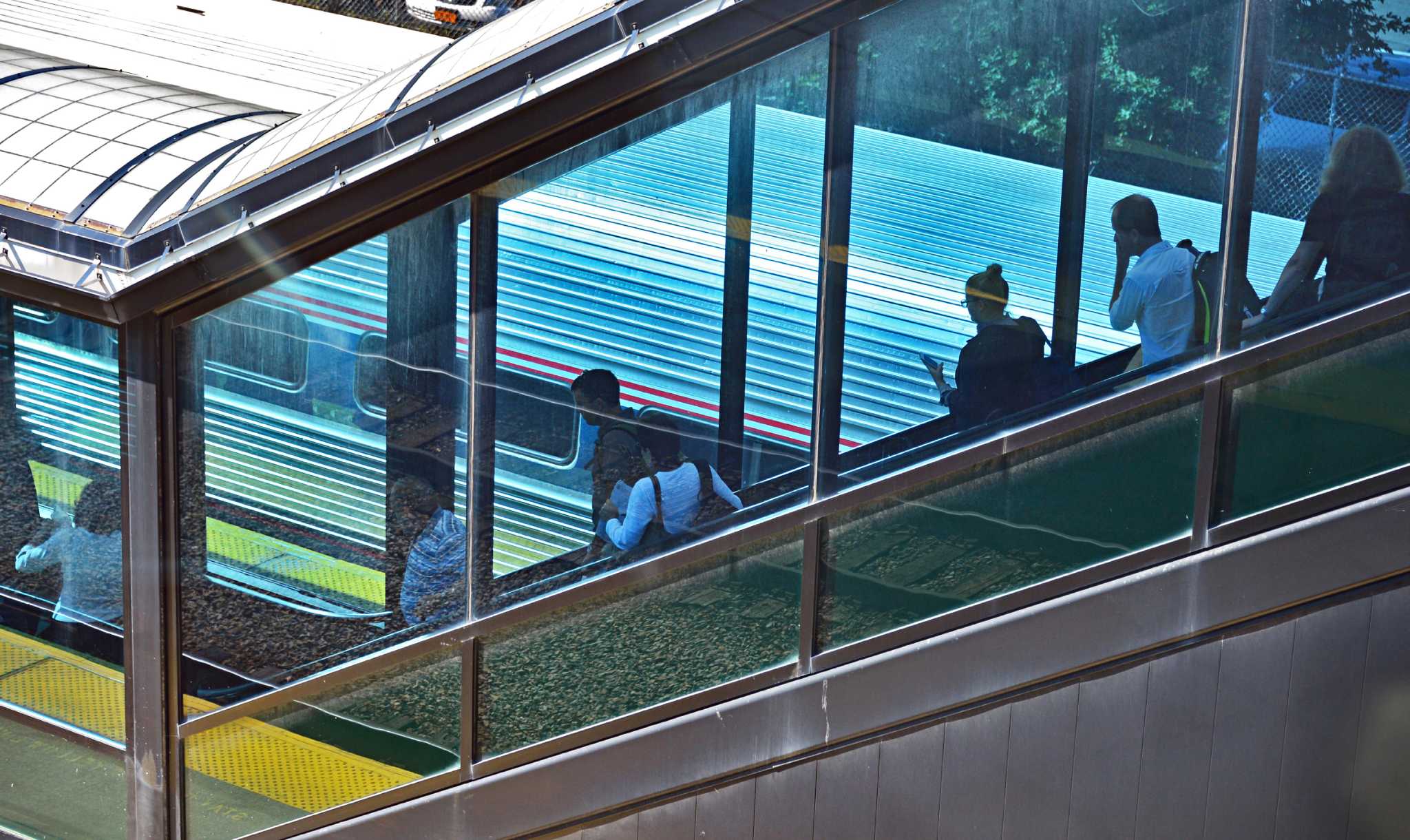 Pact keeps trains on track