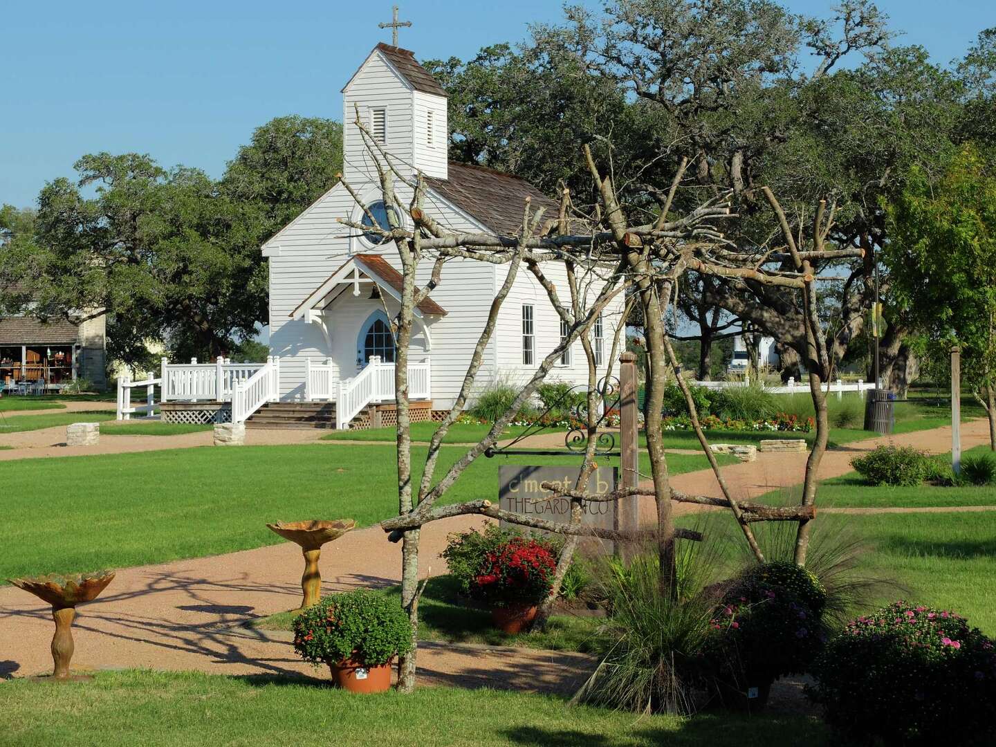 Five things to do in Round Top