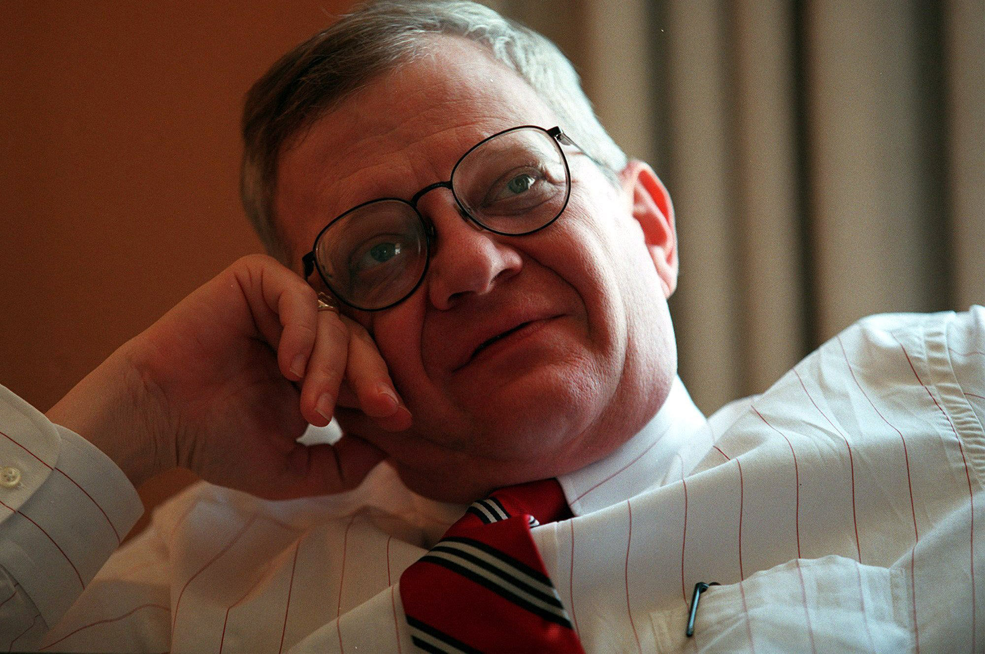 Best-selling thriller author Clancy dies