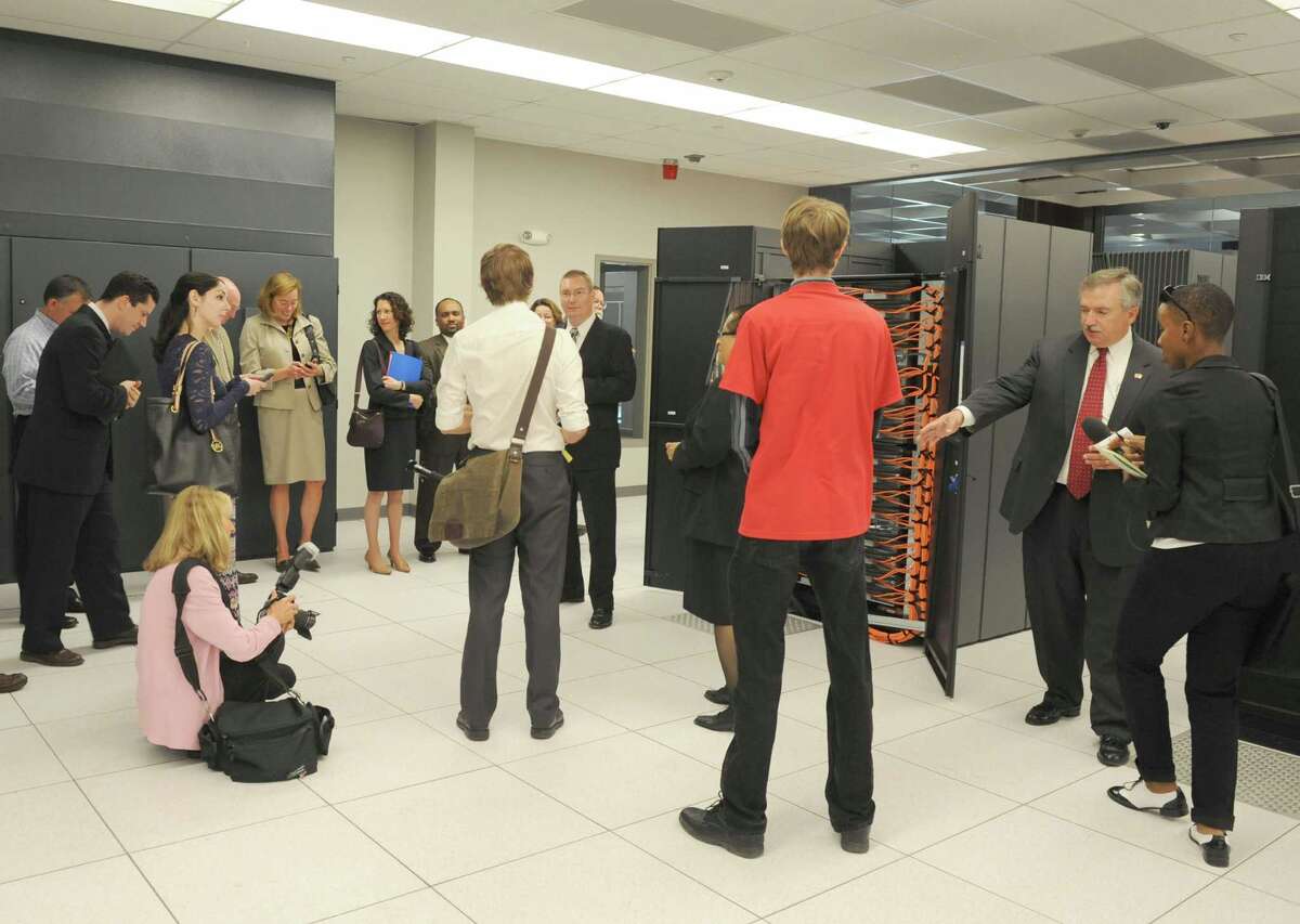 RPI's Amos a fast study