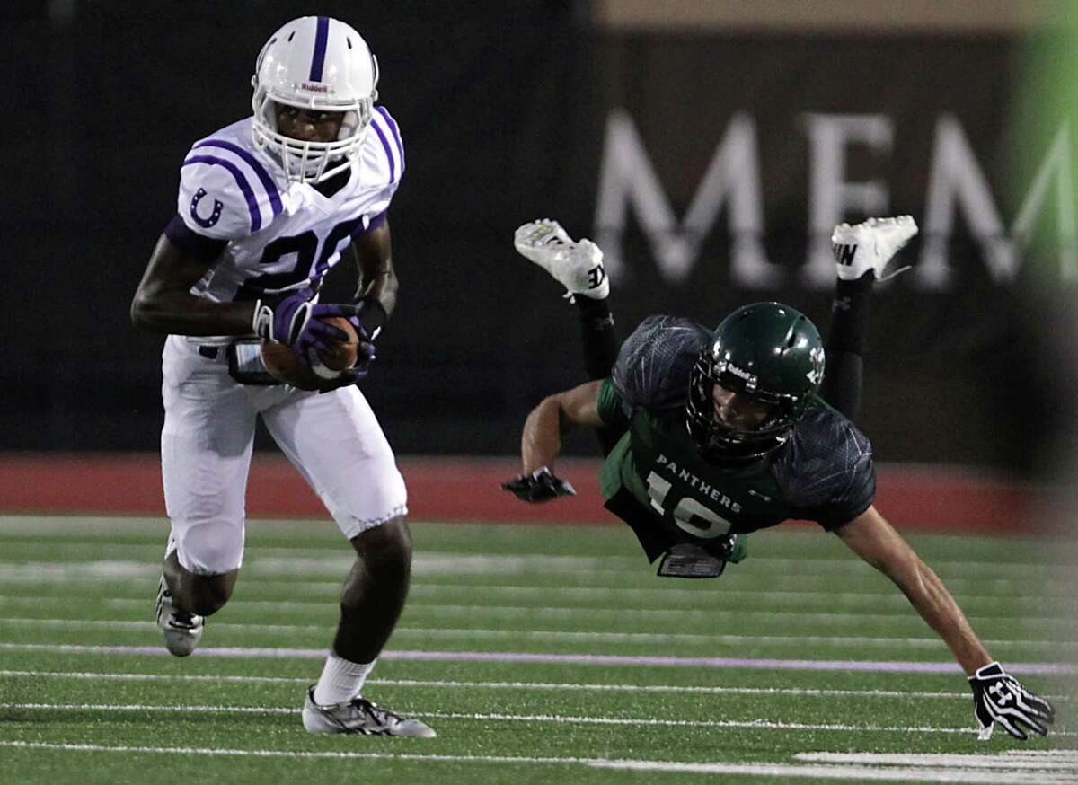 Ridge Point comes alive after halftime, tops Fort Bend Marshall