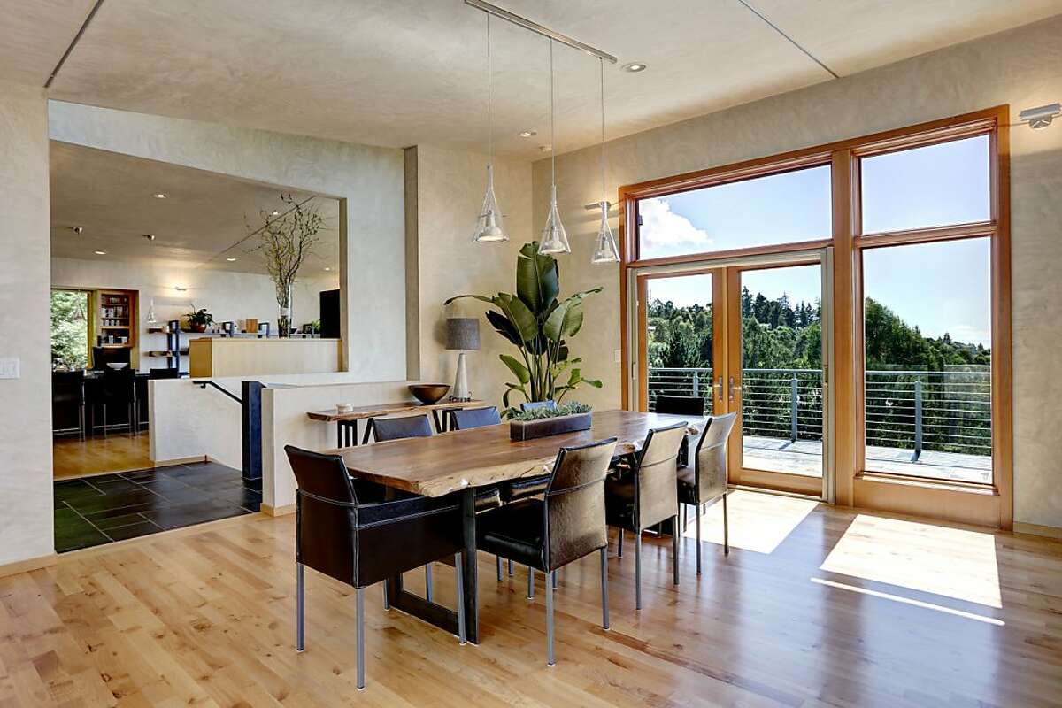 David Stark Wilson home in Oakland overlooks S.F.