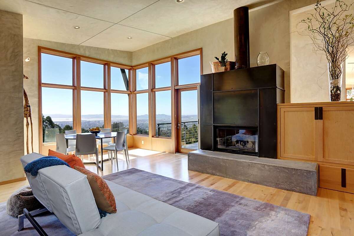 David Stark Wilson home in Oakland overlooks S.F.