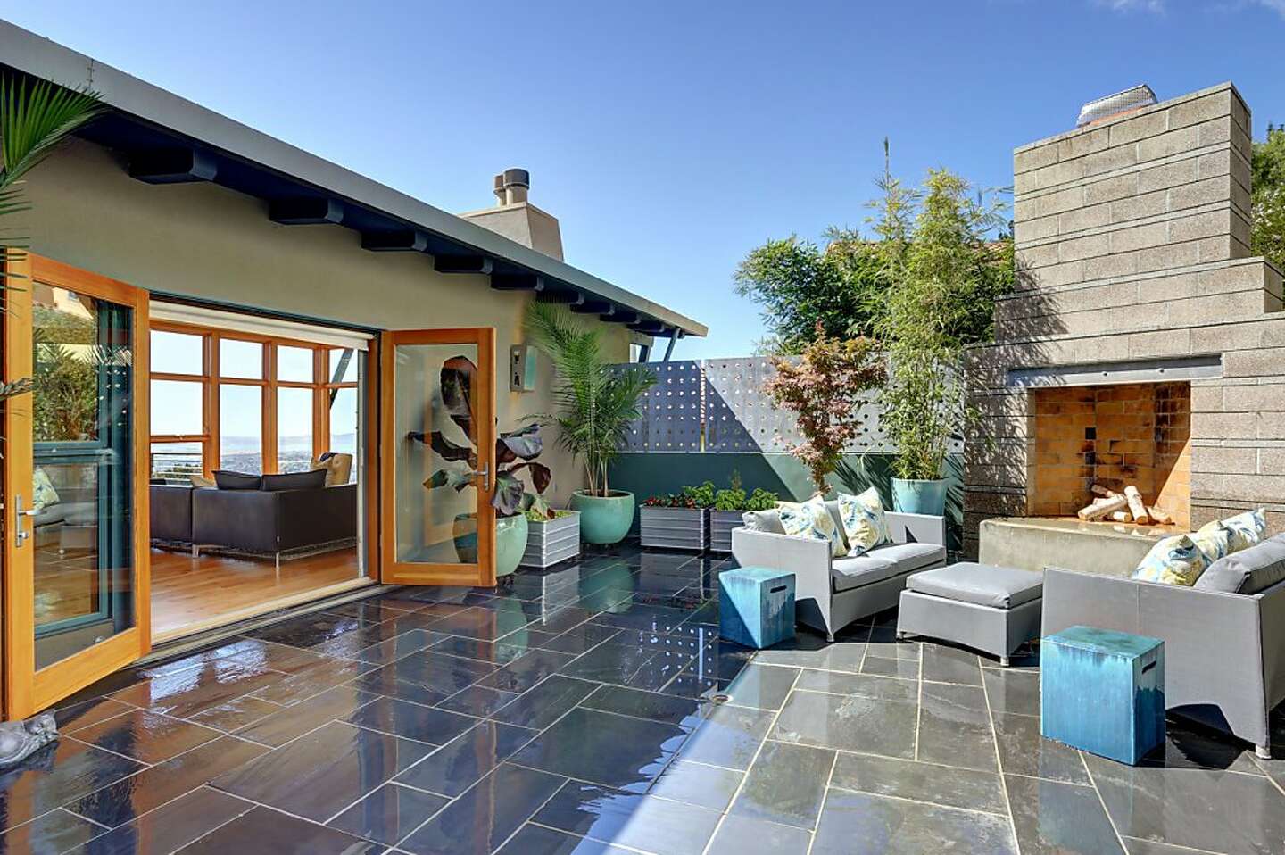 David Stark Wilson home in Oakland overlooks S.F.