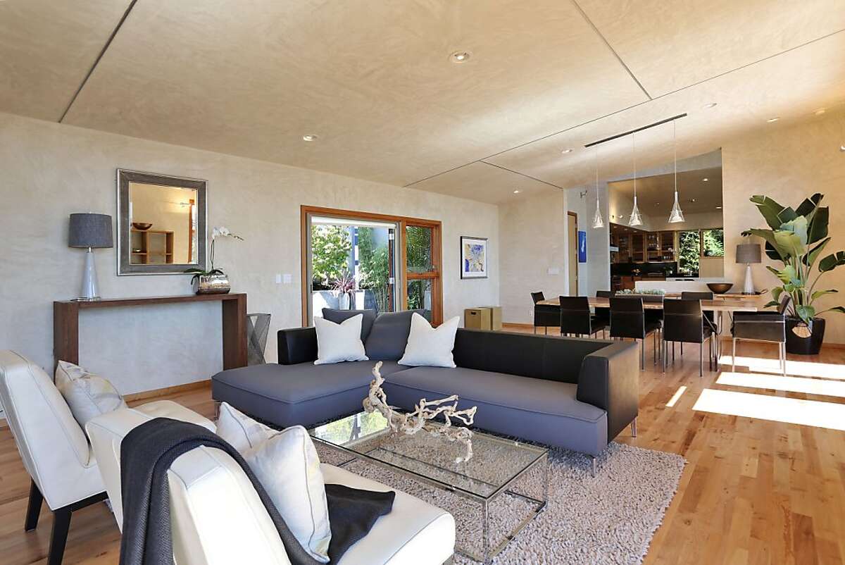 David Stark Wilson home in Oakland overlooks S.F.