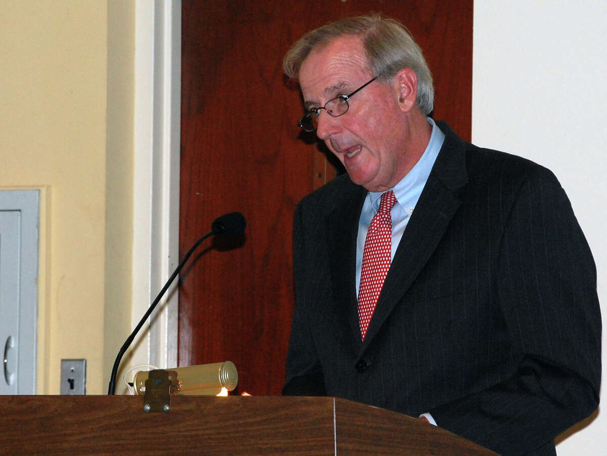 P&Z reviews clubhouse expansion plan