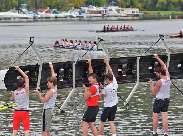 Photos: Ready to row