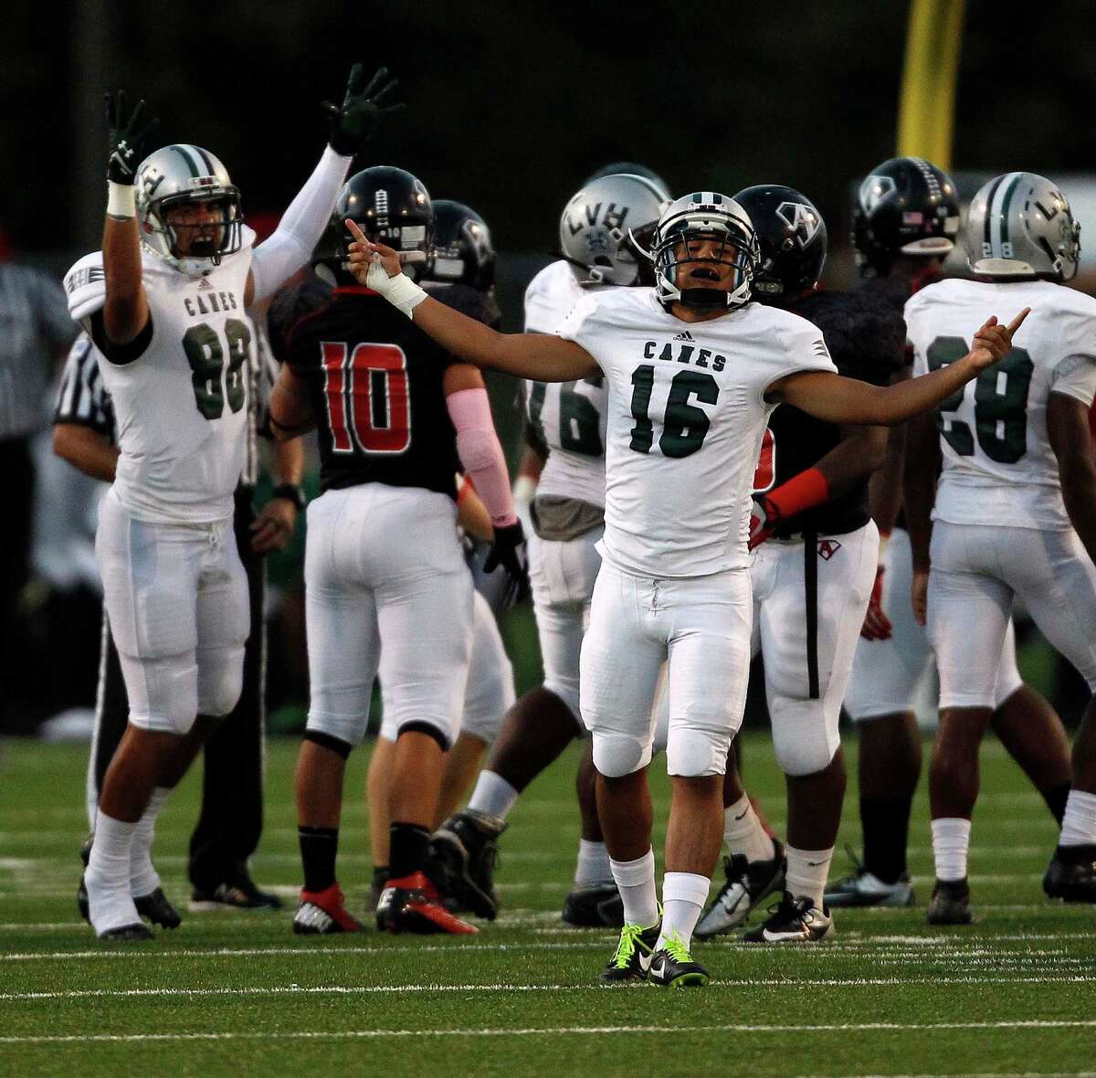 Ridge Point comes alive after halftime, tops Fort Bend Marshall