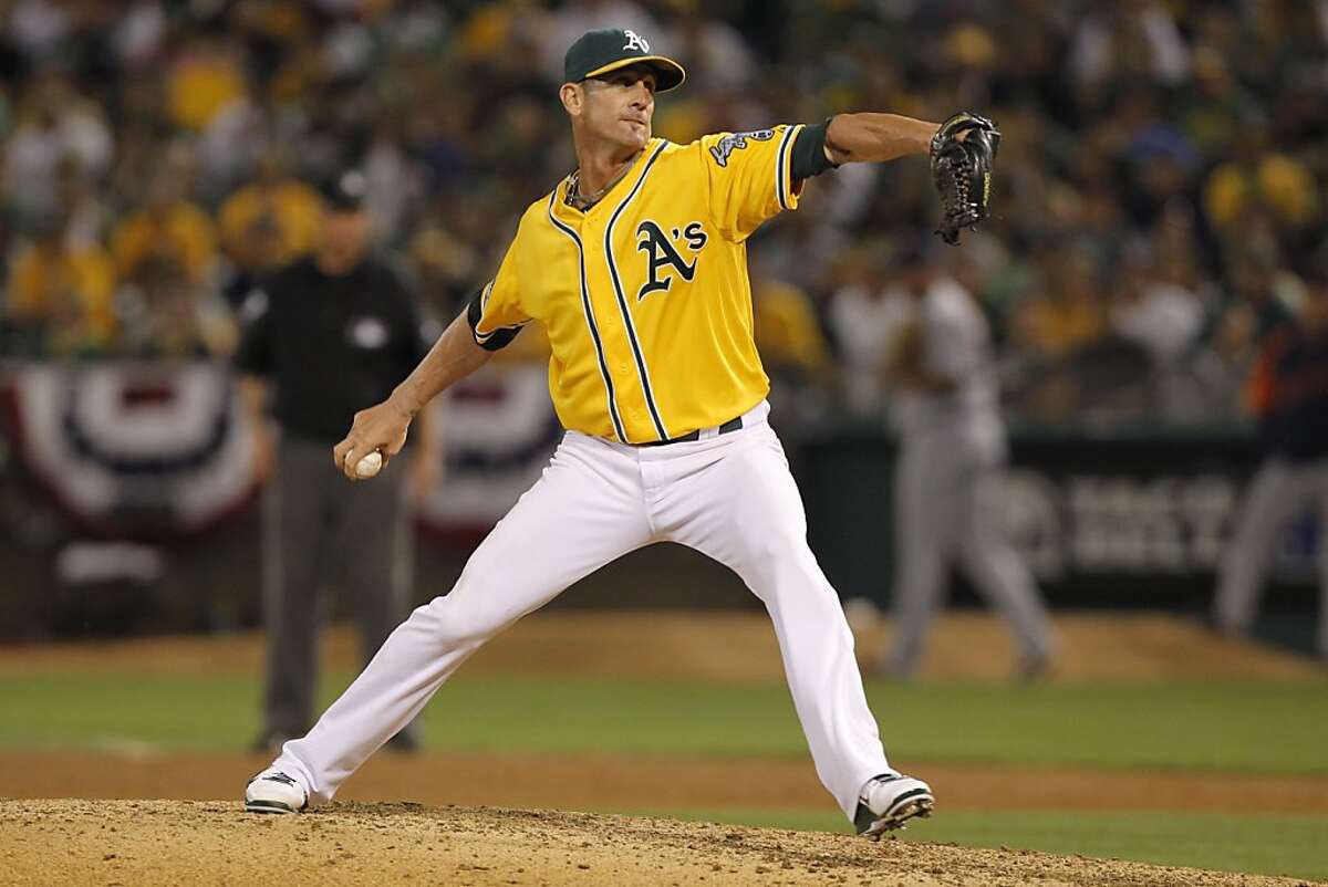 A's beat Tigers with walk-off