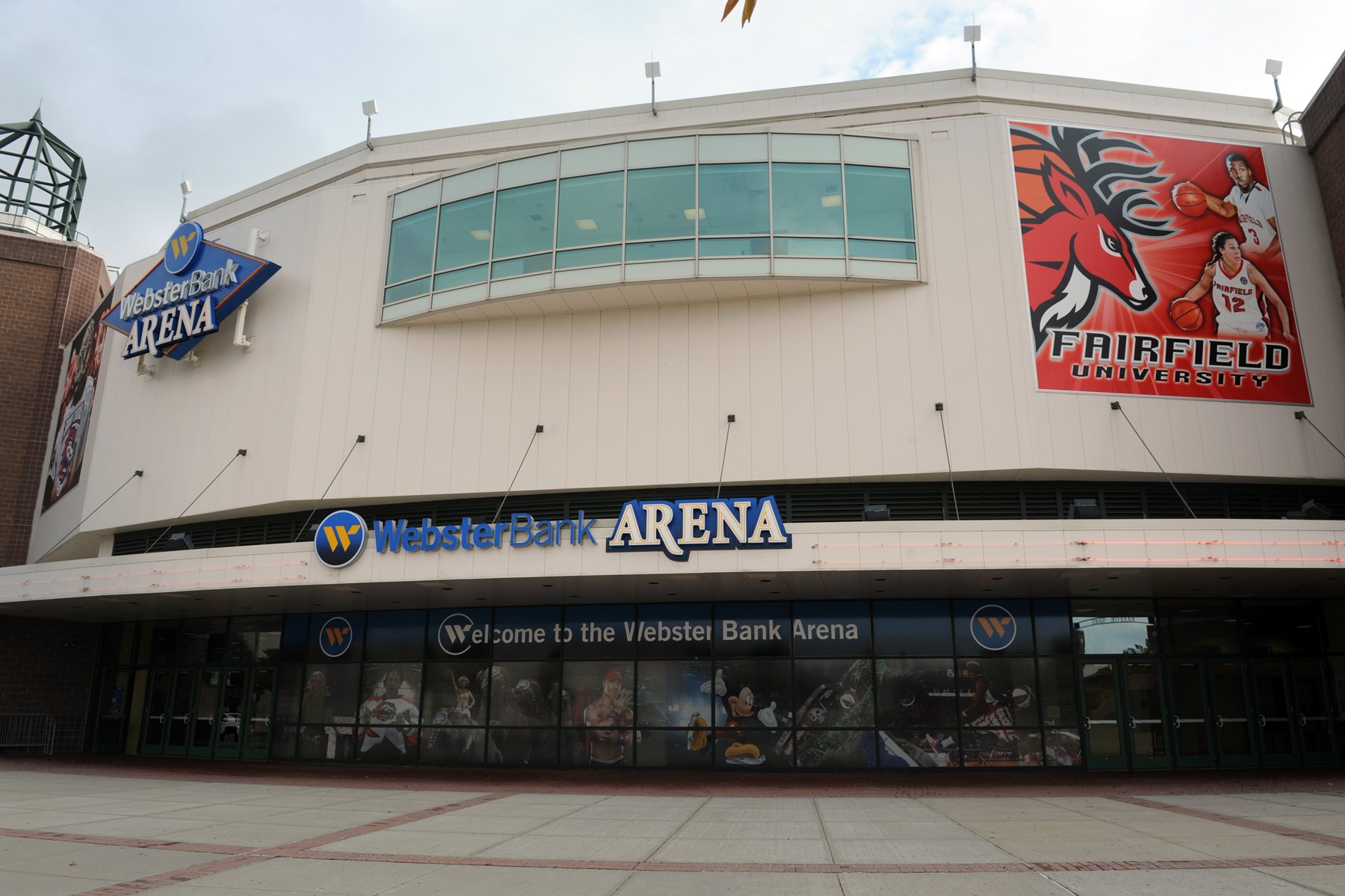 Bridgeport arena close to selling out for Saturday's UConn game